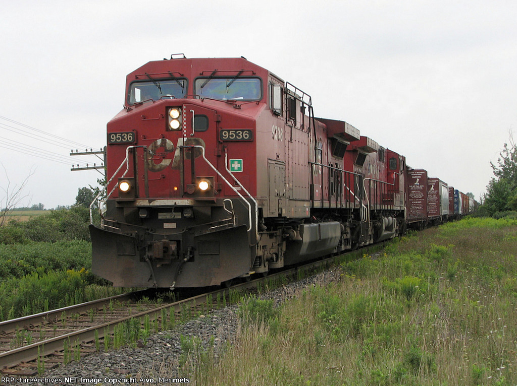 CP 9536 at Mile 92 Galt Sub